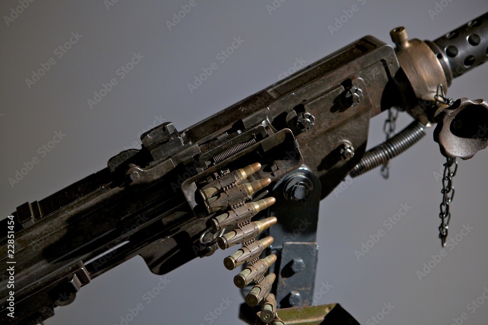 Mitragliatrice seconda guerra mondiale Stock Photo | Adobe Stock