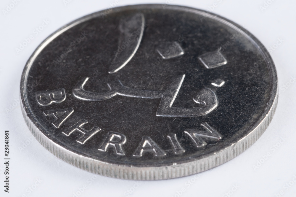 Bahrain old 100 Fils coin Stock Photo | Adobe Stock
