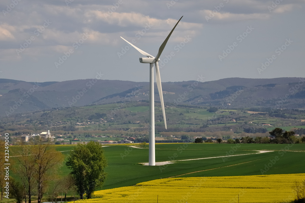 torre eolica Stock Photo | Adobe Stock
