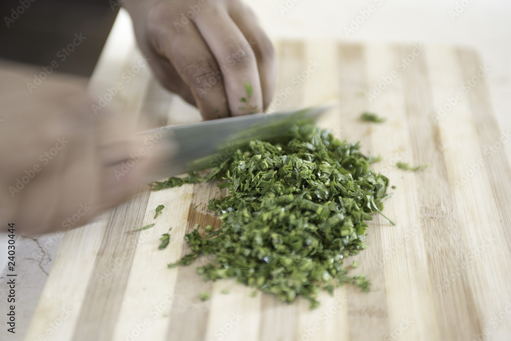 ciseler les herbes Stock Photo | Adobe Stock