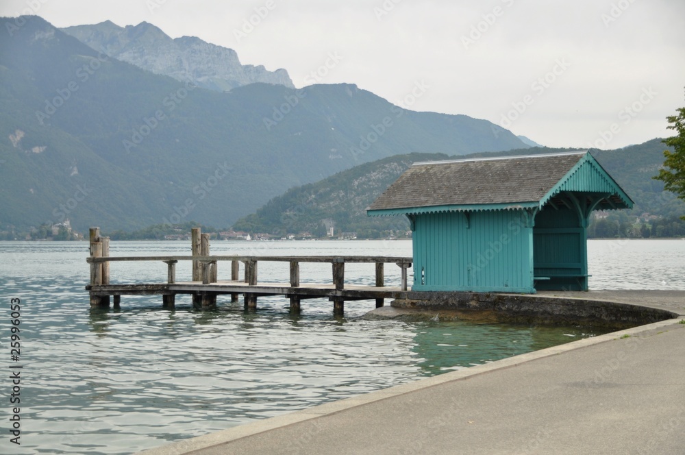 ponton lac d'annecy Stock Photo | Adobe Stock