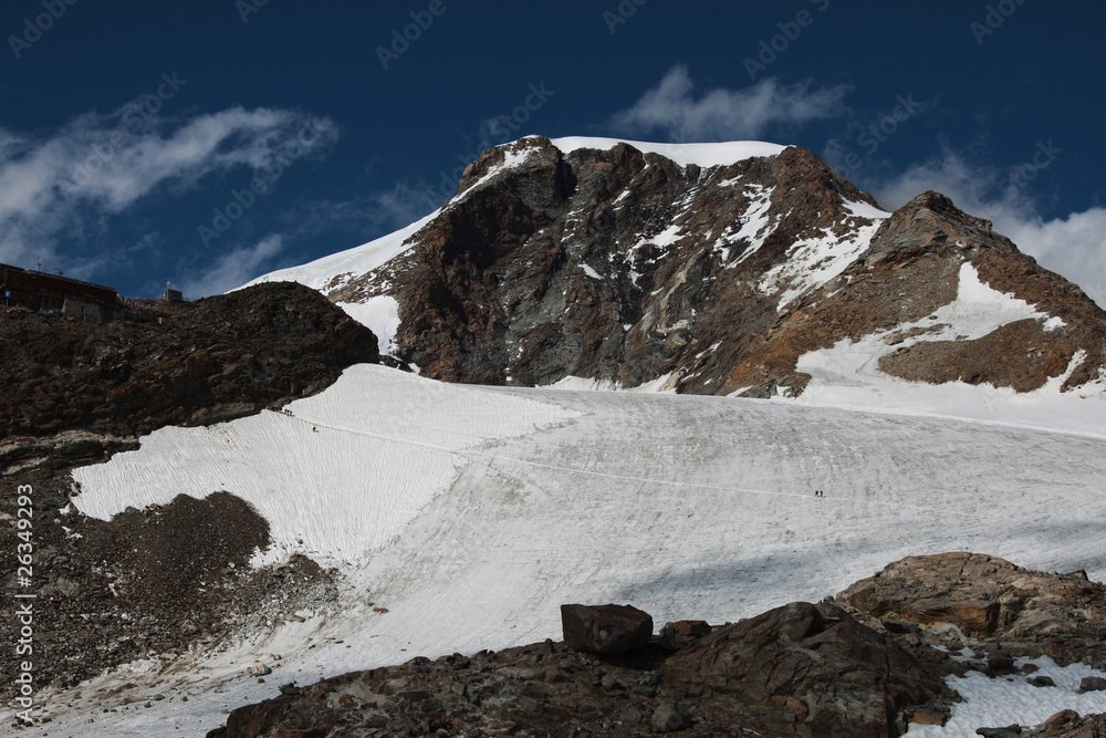 rifugio gnifetti sul monte rosa Stock Photo | Adobe Stock