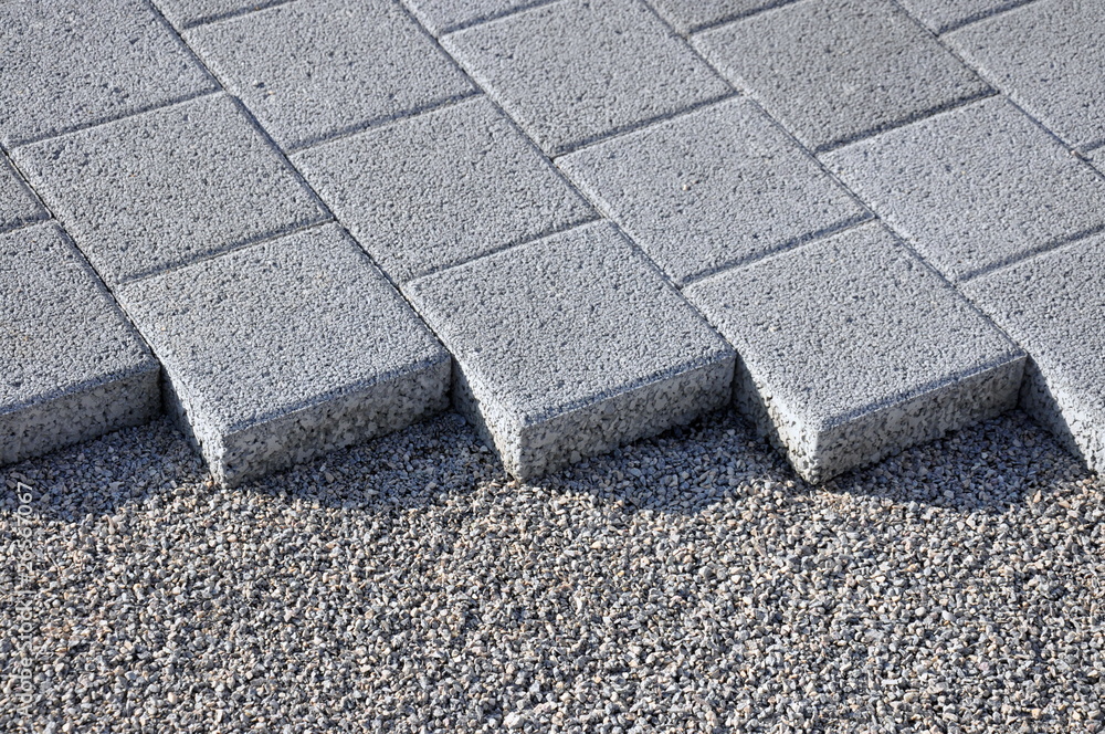 Verbundsteine verlegen Stock Photo | Adobe Stock