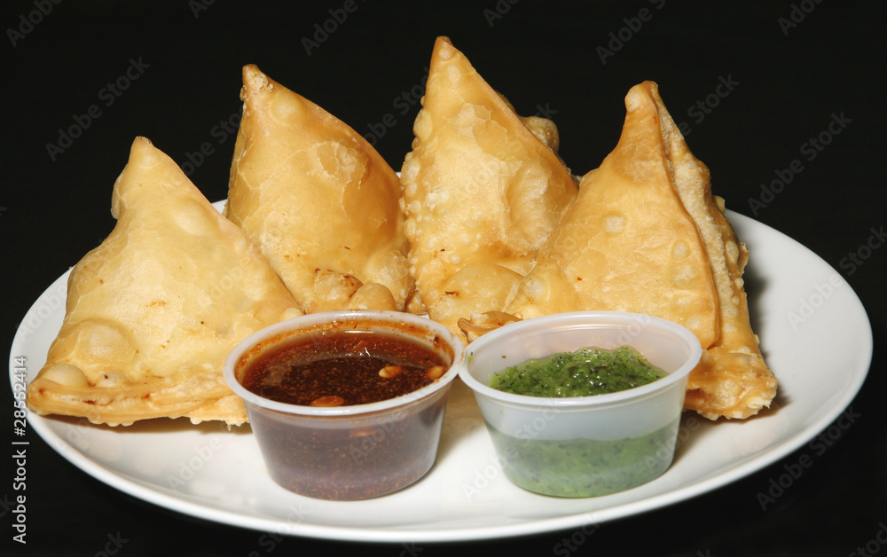 samosa plate Stock Photo | Adobe Stock