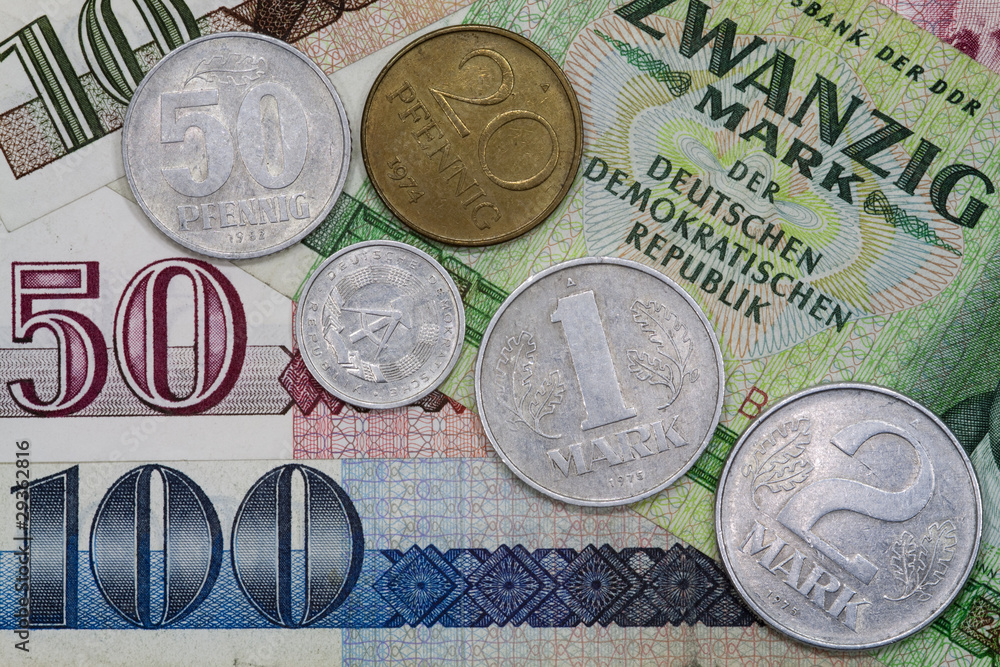 DDR-Geld Stock-Foto | Adobe Stock