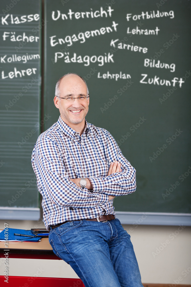 lehrer mit begriffen aus der schule Stock Photo | Adobe Stock