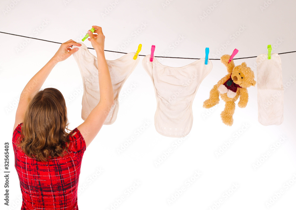 Frau windeln aufhängen teddy Stock Photo | Adobe Stock