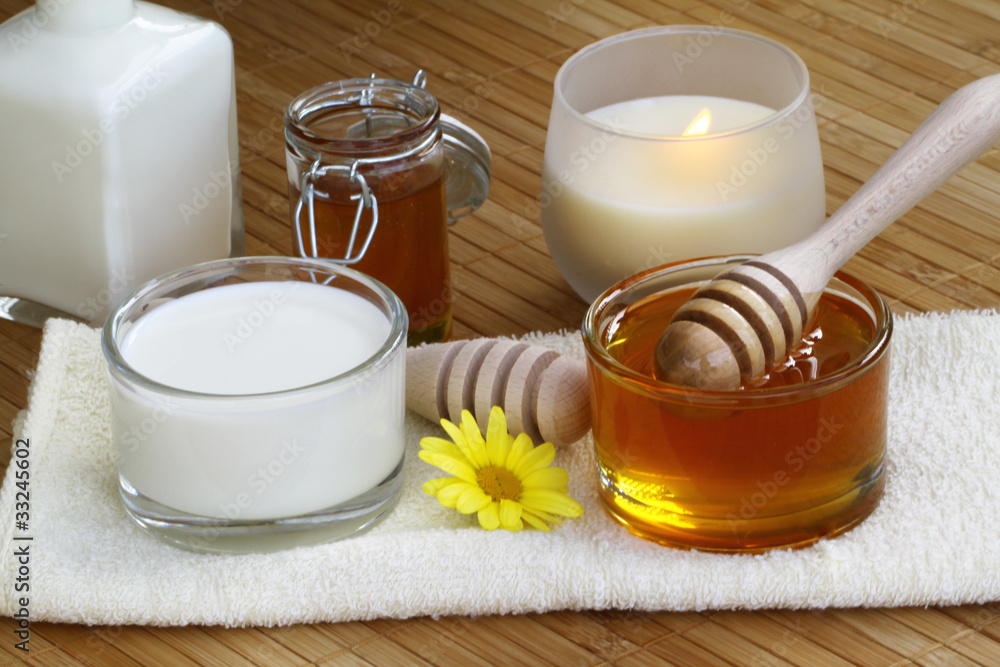 Milch&Honig Stock-Foto | Adobe Stock