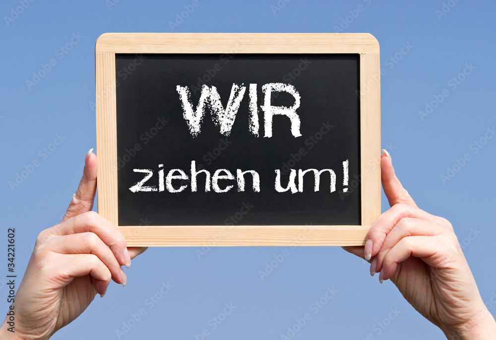 Wir ziehen um Kreidetafel Umzug Stock-Foto | Adobe Stock