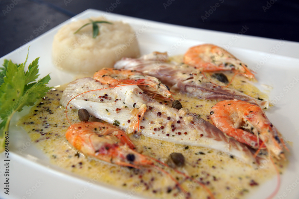 filet de daurade sauce moutarde purée de céléri 1 Stock Photo | Adobe Stock