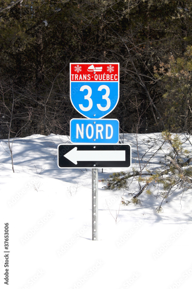 Panneau route trans-québec Nord Stock Photo | Adobe Stock