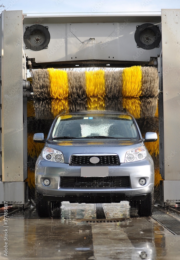 Autolavaggio Stock Photo | Adobe Stock