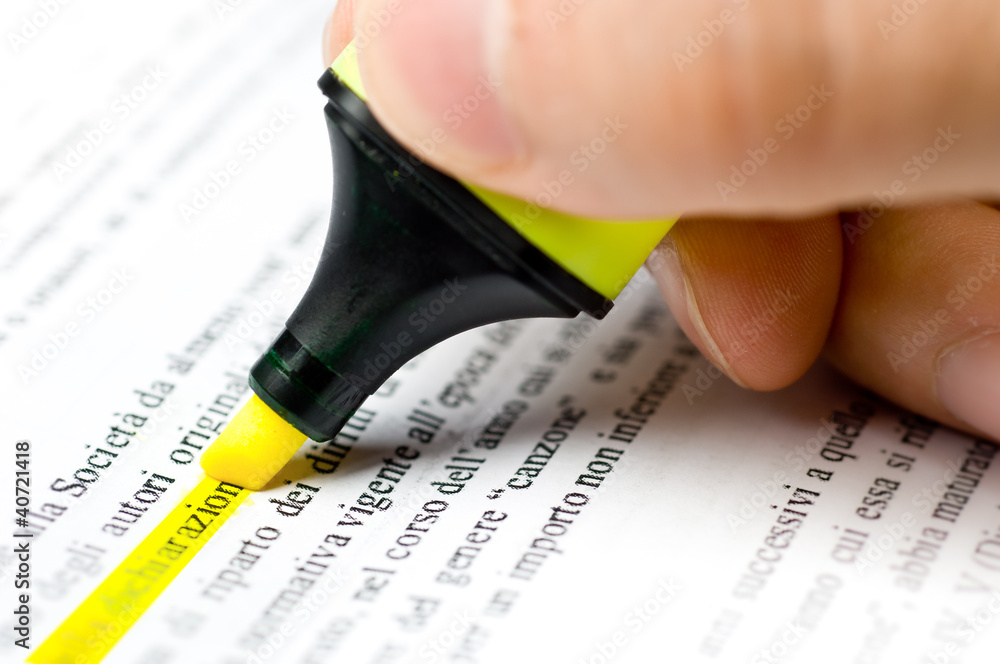Poster Writing. An hand who writes with an highlighter on a paper ...