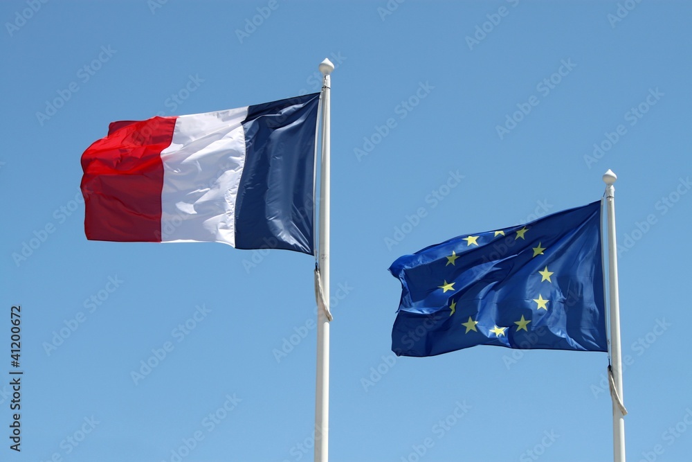 Drapeaux français et de l'Union Européenne Stock Photo | Adobe Stock