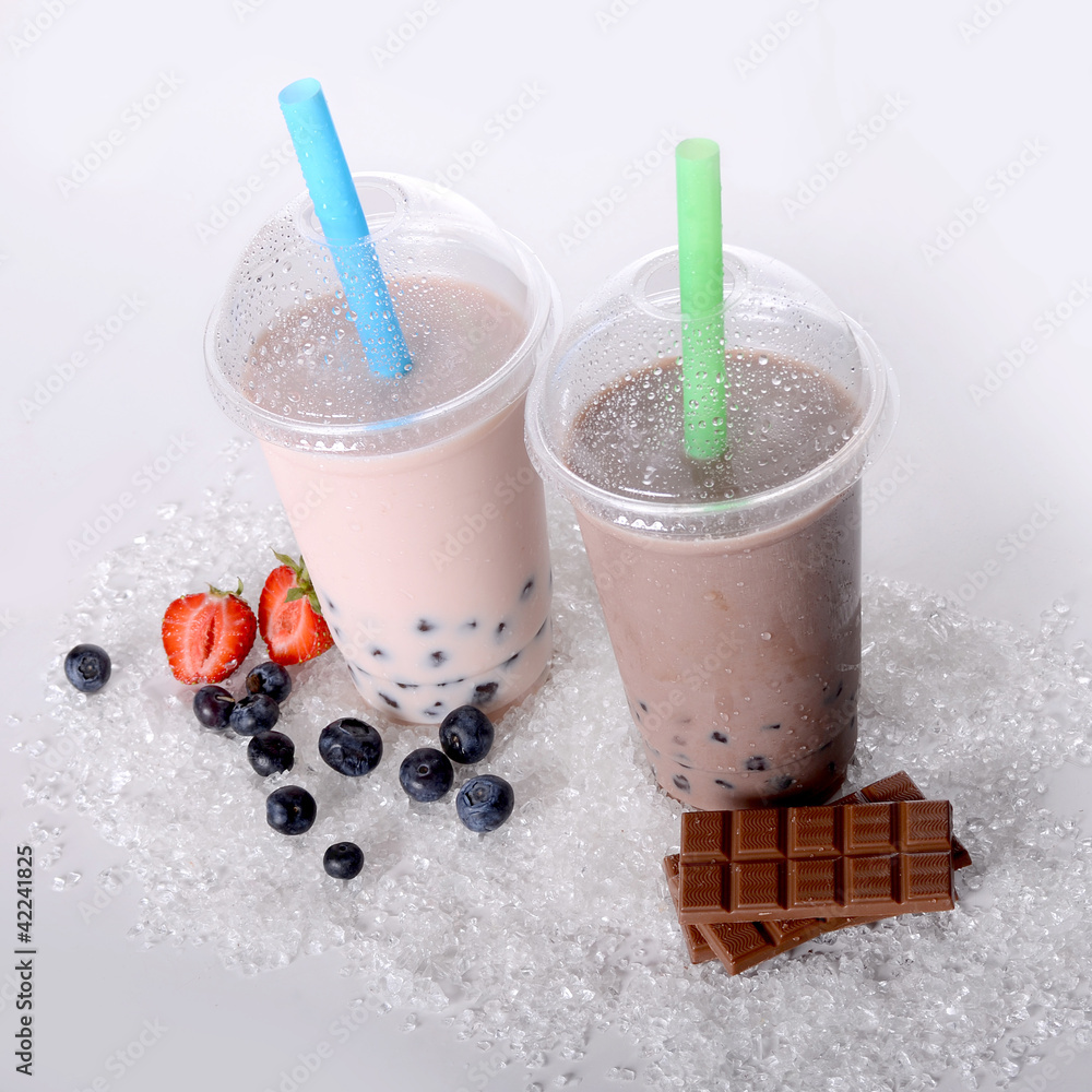 Boba Tea mit Tapioka Perlen Stock Photo | Adobe Stock