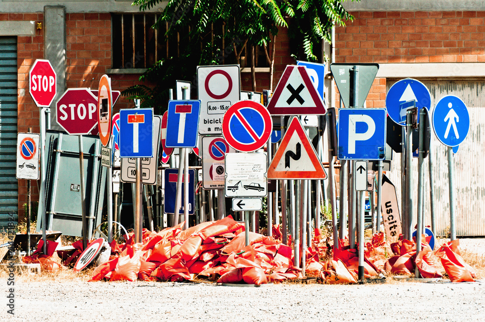 Italian Road Signs