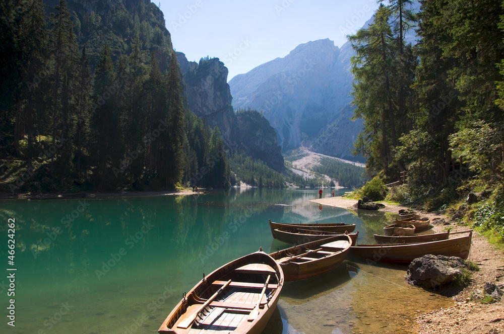 Pragser Wildsee - Dolomiten - Alpen Stock-Foto | Adobe Stock