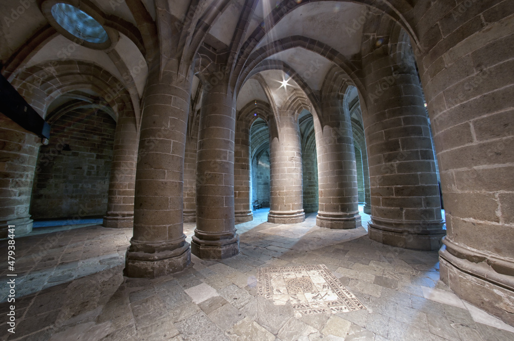 Abbaye Du Mont-Saint-Michel - Crypte Des Gros Piliers Stock Photo ...