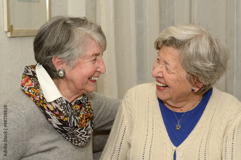 Two Laughing Senior Ladies Stock-Foto | Adobe Stock