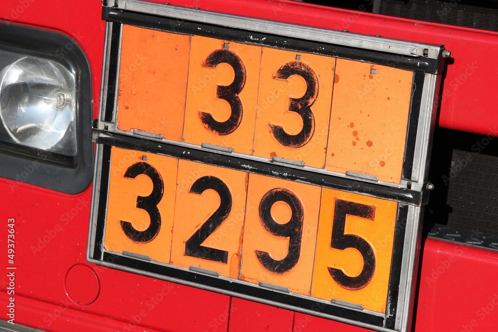 Gefahrentafel mit Gefahrnummer 33 | UN-Nummer 3295 ...