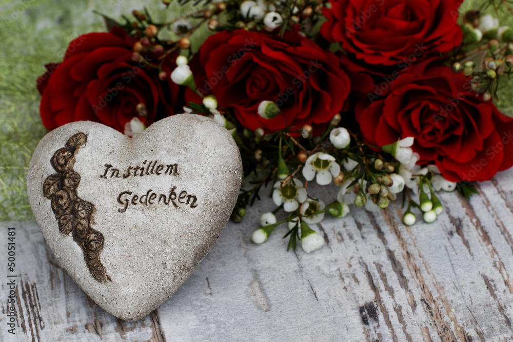 Grabschmuck Stock-Foto | Adobe Stock