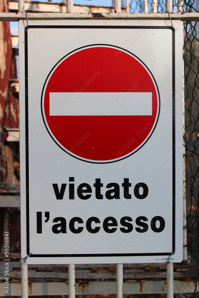 Segnale di divieto Stock Photo | Adobe Stock