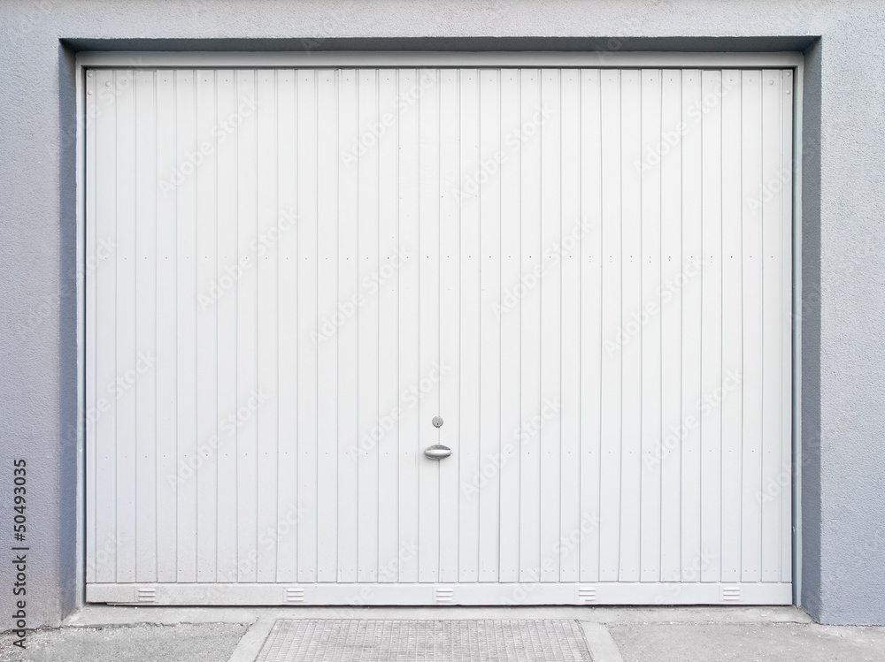 Garagentor Stock Photo | Adobe Stock