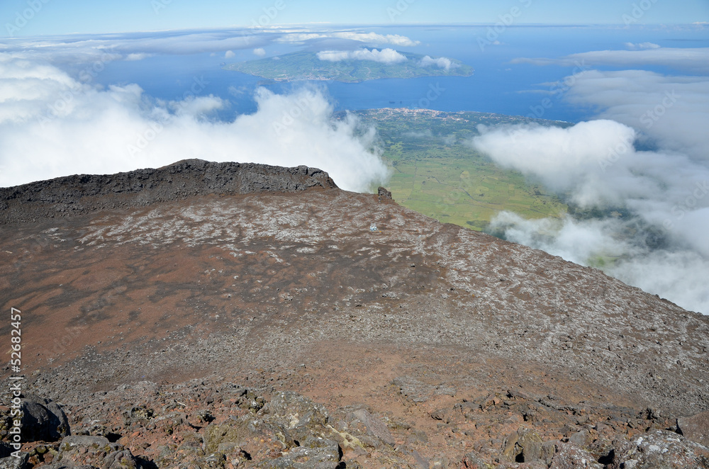 Ascension du Ponta do Pico aux Açores Stock Photo | Adobe Stock
