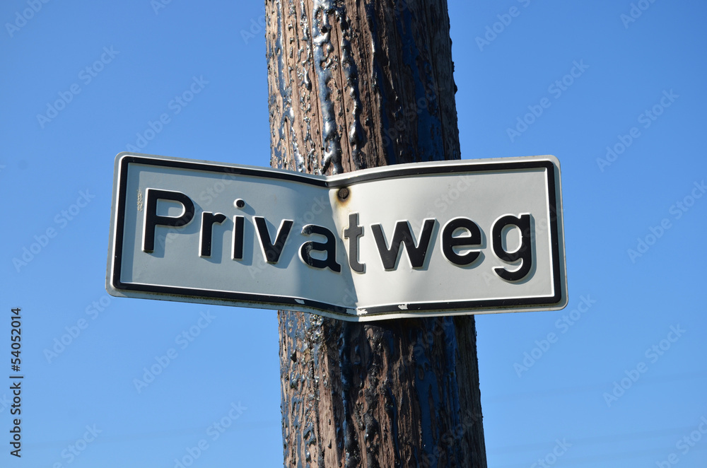Privatweg Stock-Foto | Adobe Stock