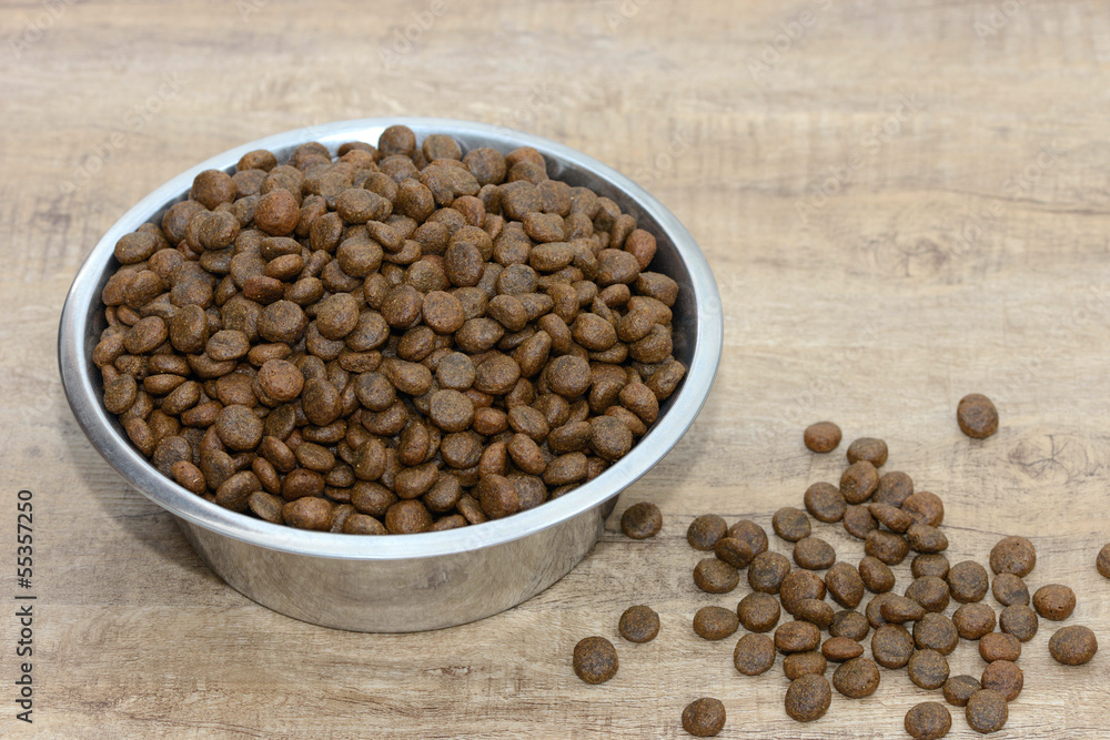 Hundefutter Stock-Foto | Adobe Stock