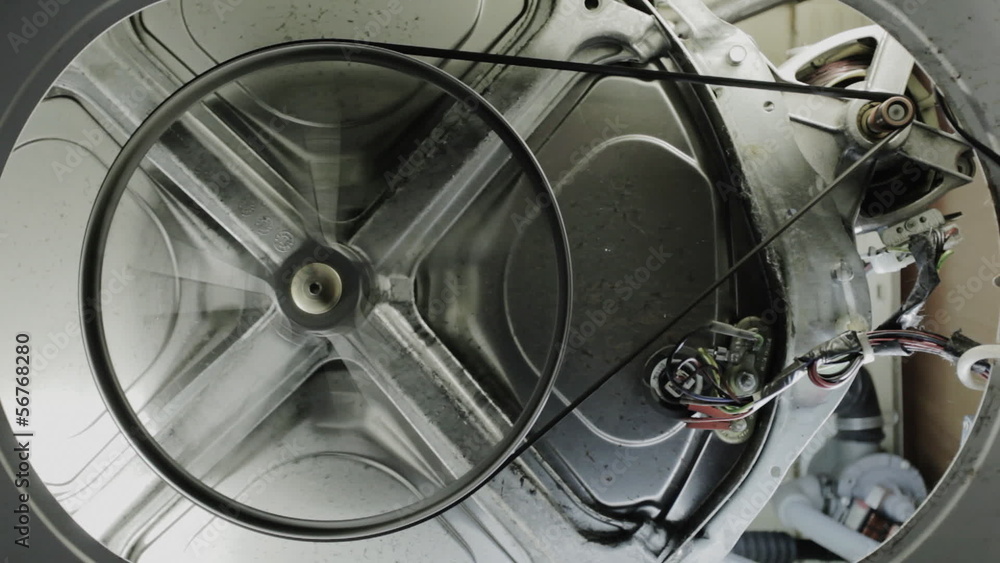 Rotation of a wheel of the washing machine. vídeo do Stock | Adobe Stock
