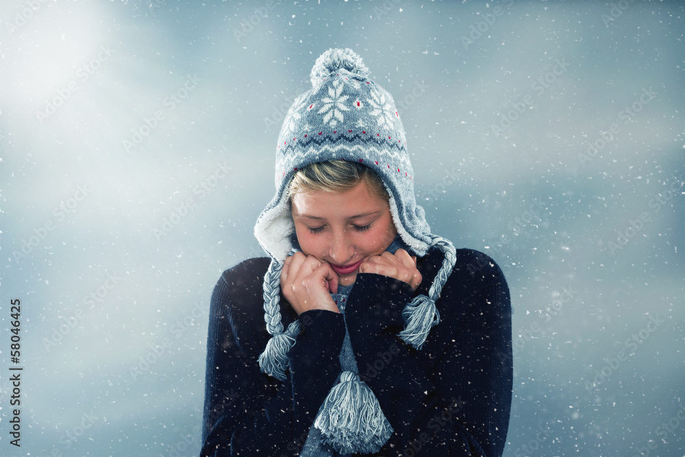frieren im winter Stock Photo | Adobe Stock