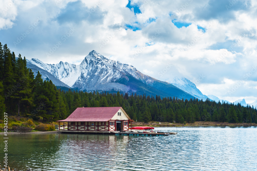 Maligne Lake, Jasper National Park, Jasper, Stock Photo | Adobe Stock