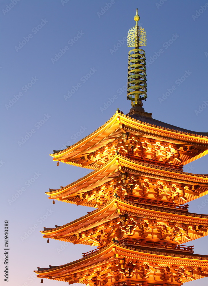 Stockfoto japan red pagada at sensoji temple , asakusa tokyo | Adobe Stock