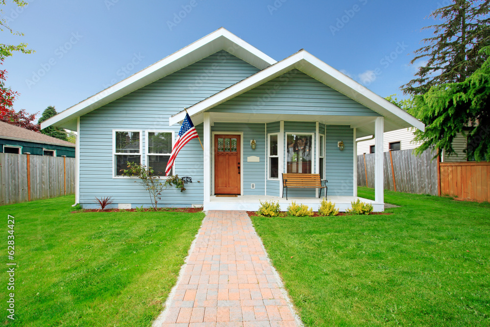 Classic american house Stock Photo | Adobe Stock