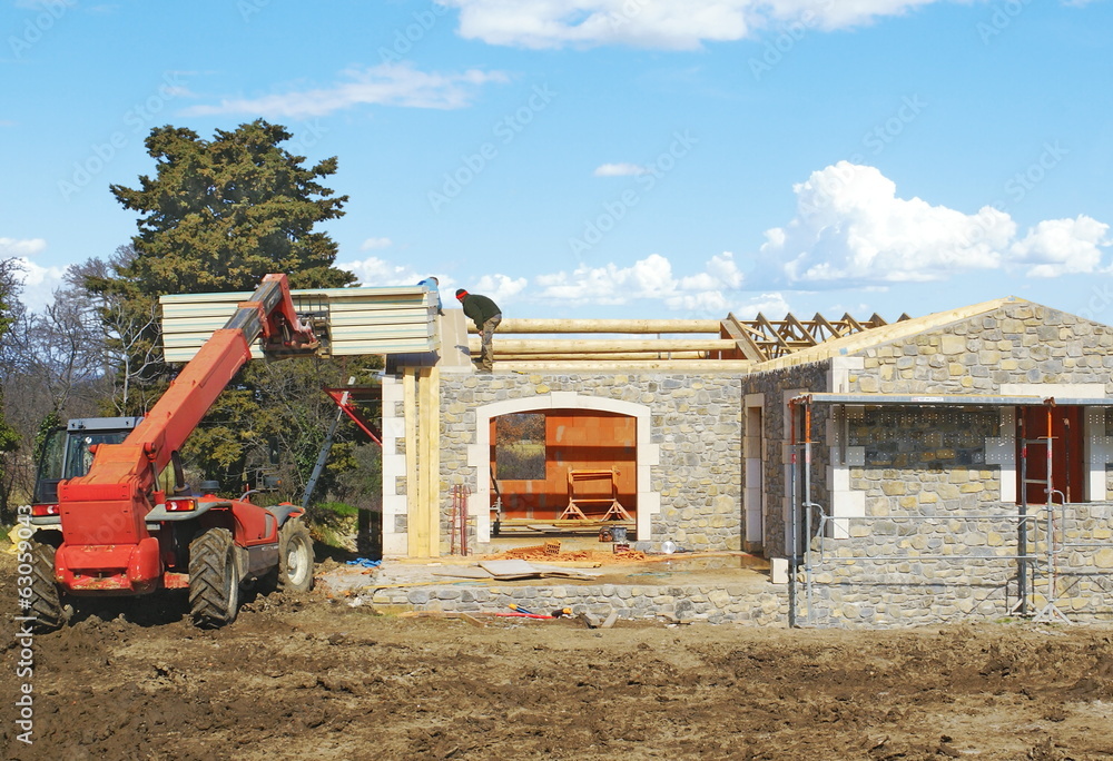 Construction d'un toit isolant Stock Photo | Adobe Stock