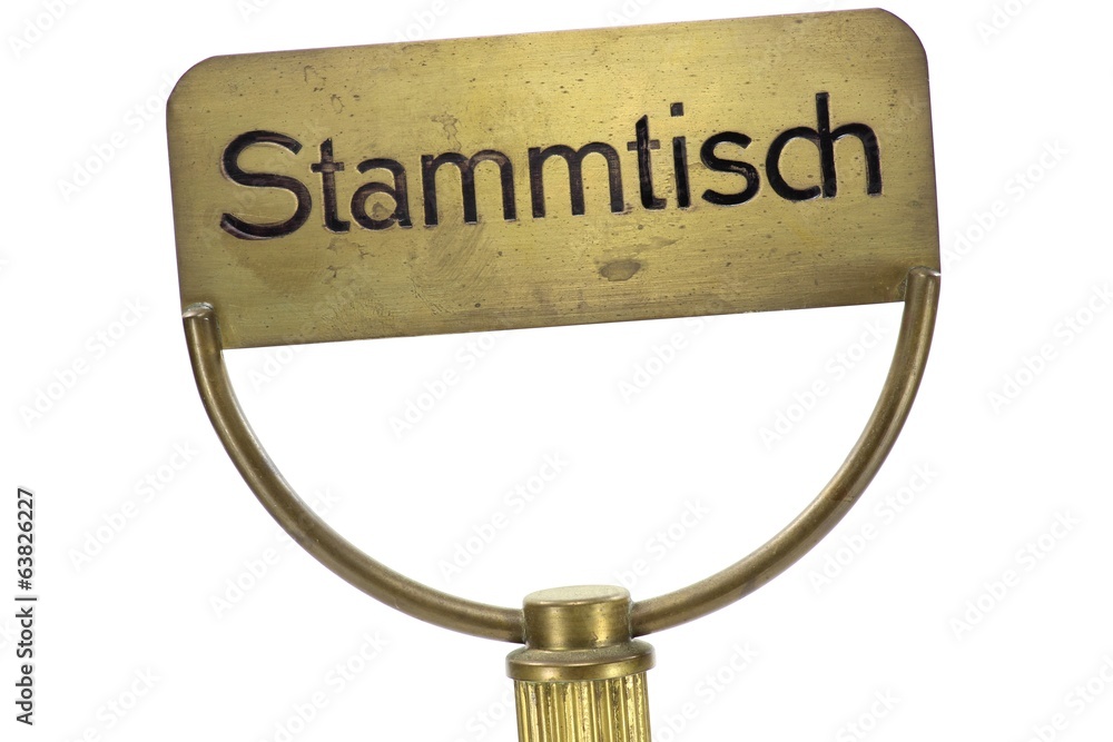 Stammtischschild vor weißem Hintergrund Stock-Foto | Adobe Stock