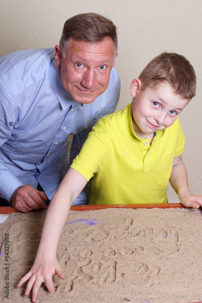 malen im sand Stock-Foto | Adobe Stock