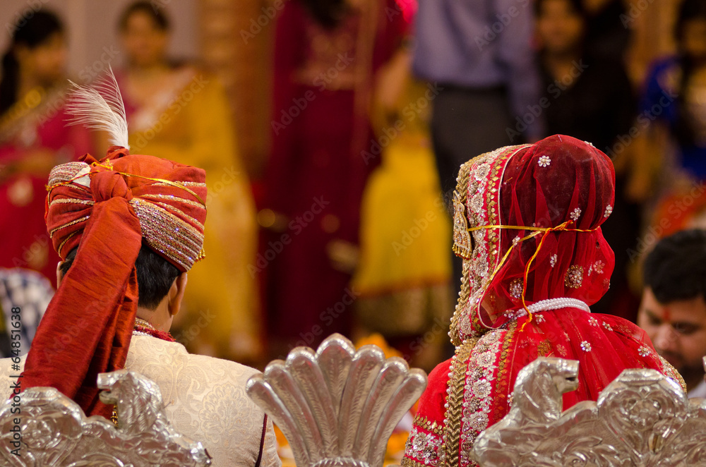 Bride and groom, traditional hindu wedding, Rajasthan , royal India ...