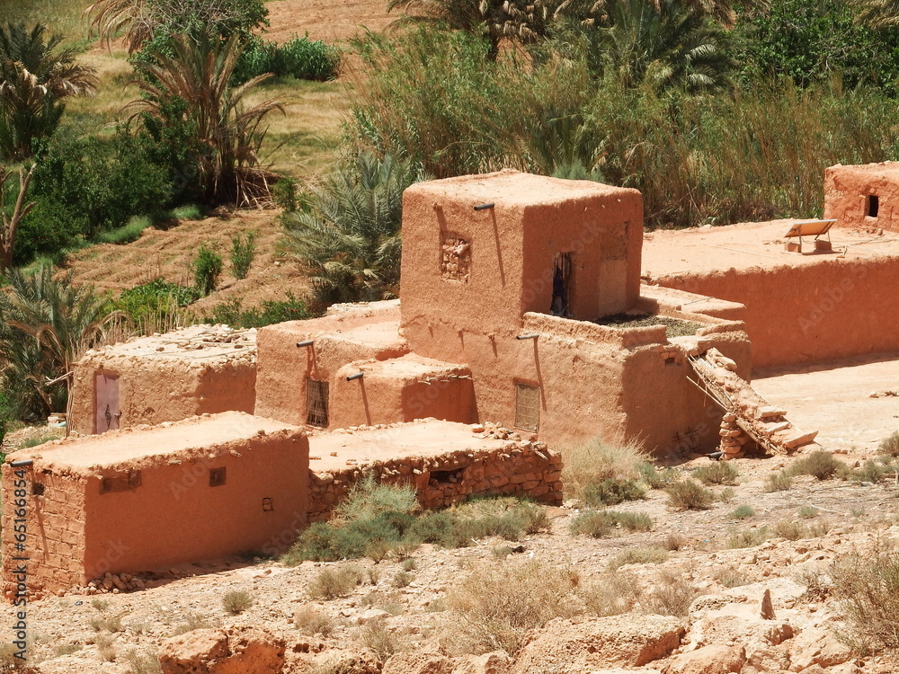 ferme berbère vers la vallée du Ziz (Maroc) Stock Photo | Adobe Stock