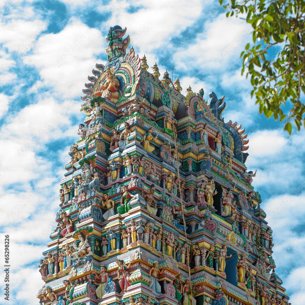 Facade of a Hindu temple in Sri Lanka with sculptures of deities Stock ...