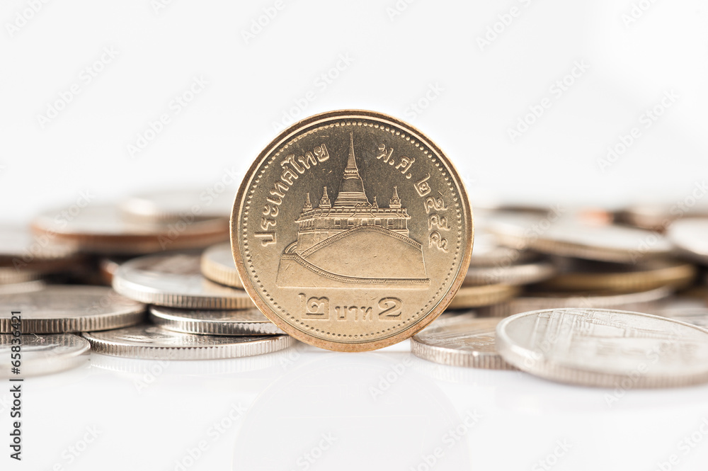 Thai baht coins, 2 baht coin on white background Stock Photo | Adobe Stock