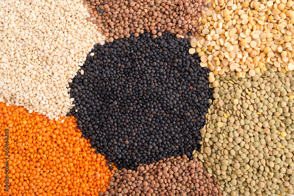 Verschiedene Linsensorten Stock-Foto | Adobe Stock