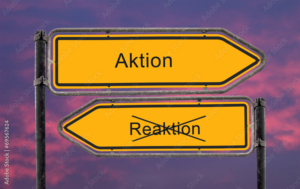 Strassenschild 22 - Aktion Stock Illustration | Adobe Stock