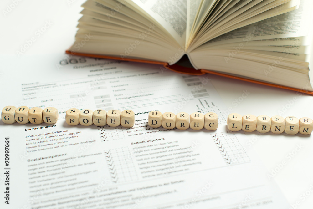 Gute Schulnoten Stock-Foto | Adobe Stock