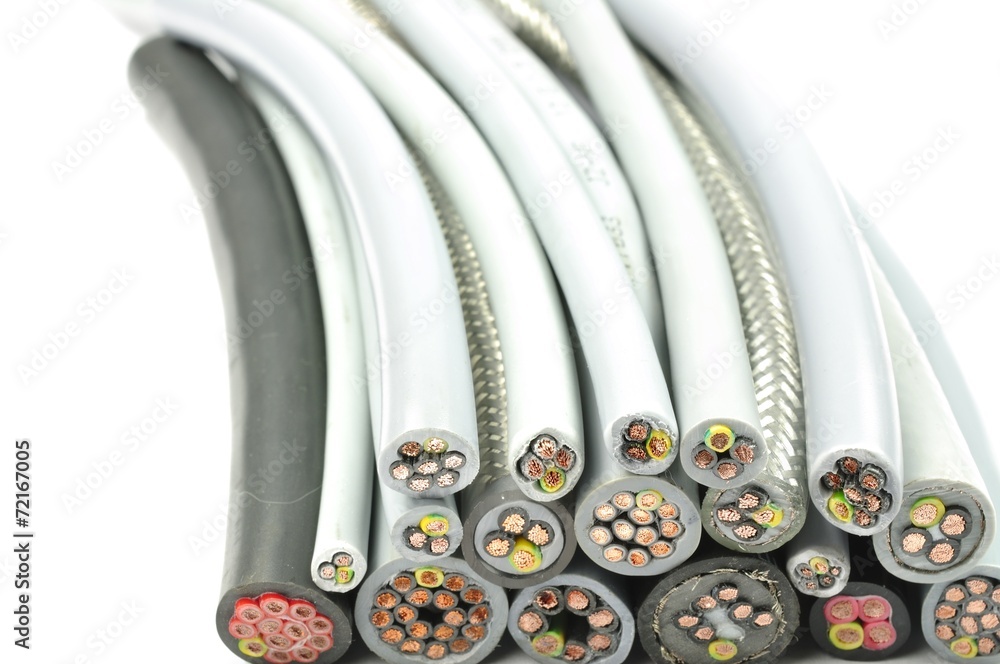 Diverse Elektrokabel Stock-Foto | Adobe Stock