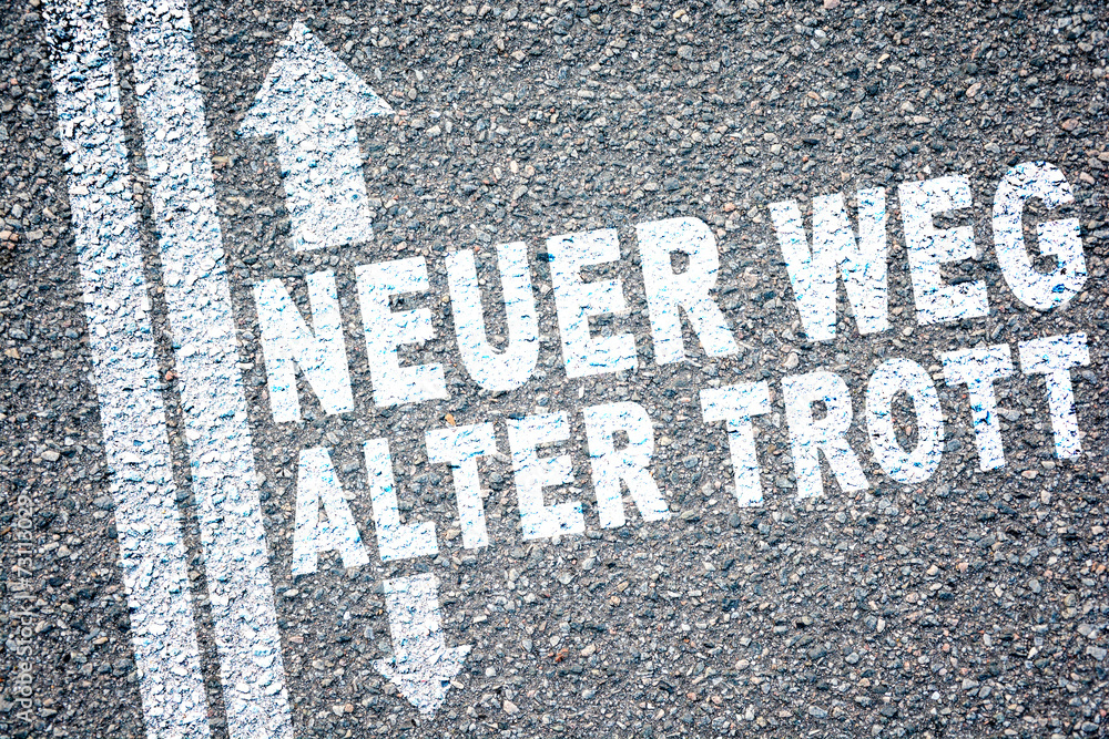 neuer Weg Stock-Foto | Adobe Stock