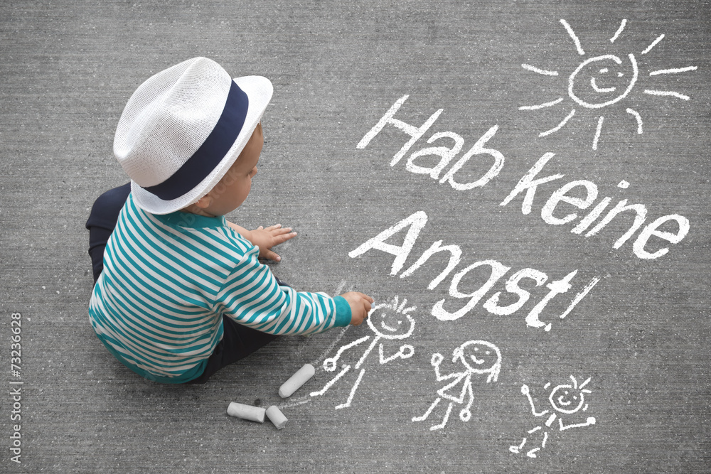 Kinderzeichnung - Hab keine Angst! Stock-Foto | Adobe Stock