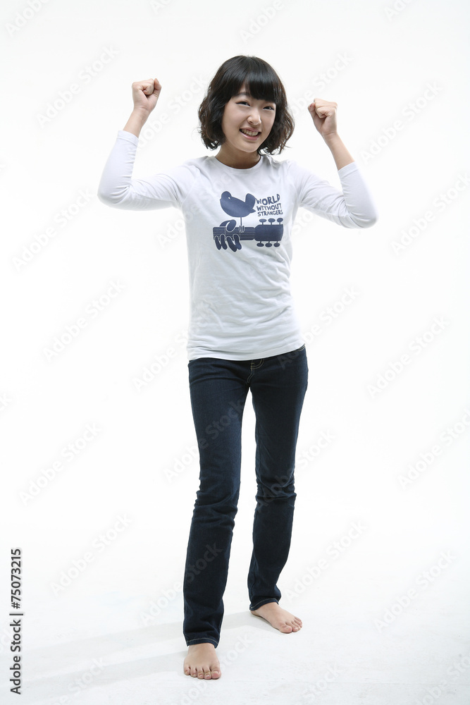 스튜디오 안의 젊은 여성 다양한 포즈 Stock Photo | Adobe Stock