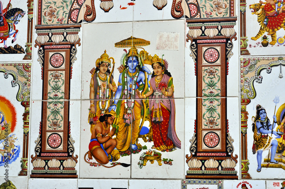 Hindu gods pattern on the old house in Varanasi - India Stock Photo ...